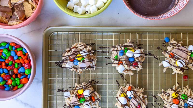 Elf Spaghetti Cookies - HippoPops